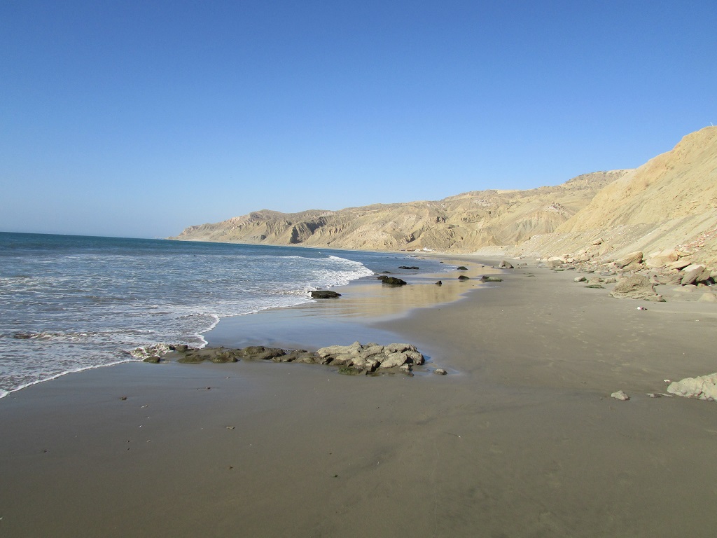 Cabo Blanco, una caleta con gente que la quiere, cuenta su historia y ...