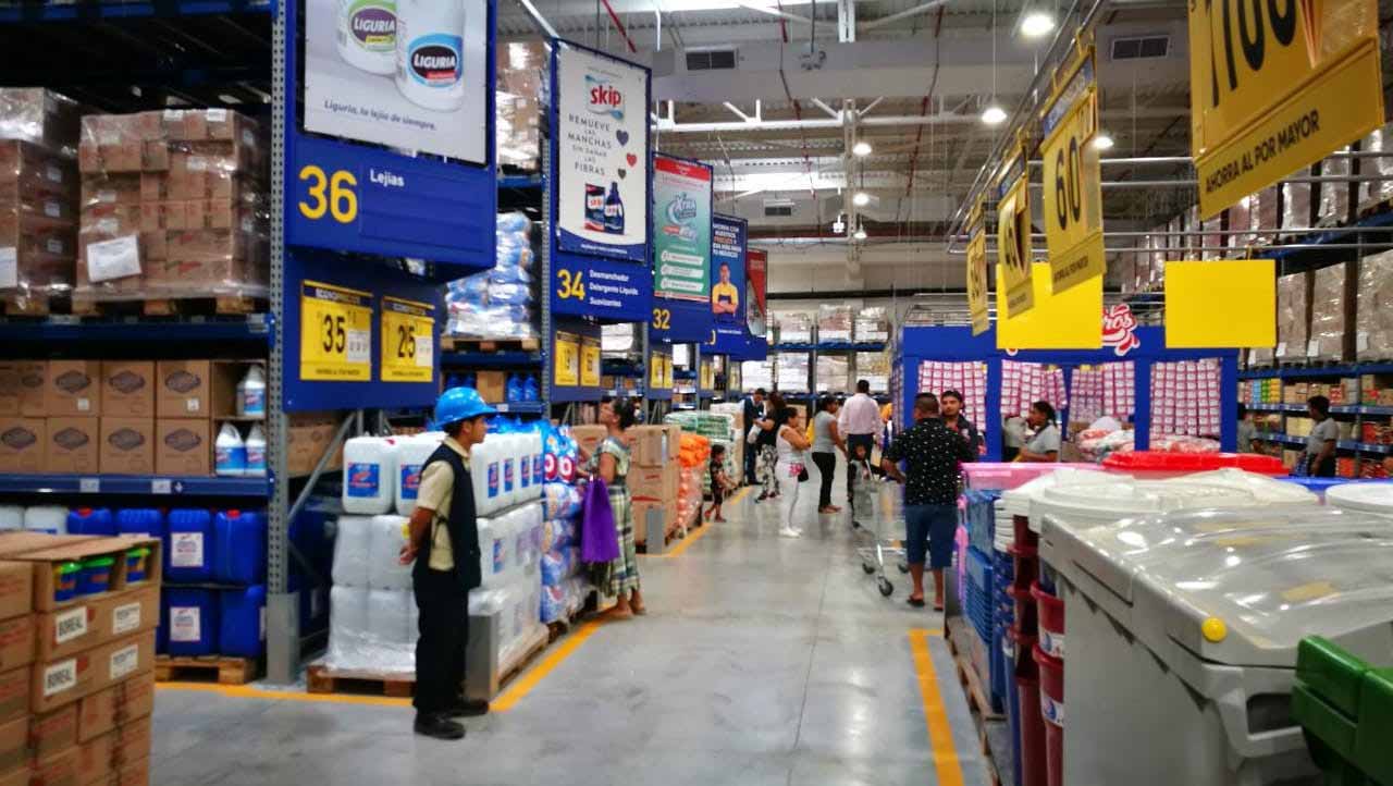 Supermercados Peruanos inauguró su primera tienda Economax en Sullana ...